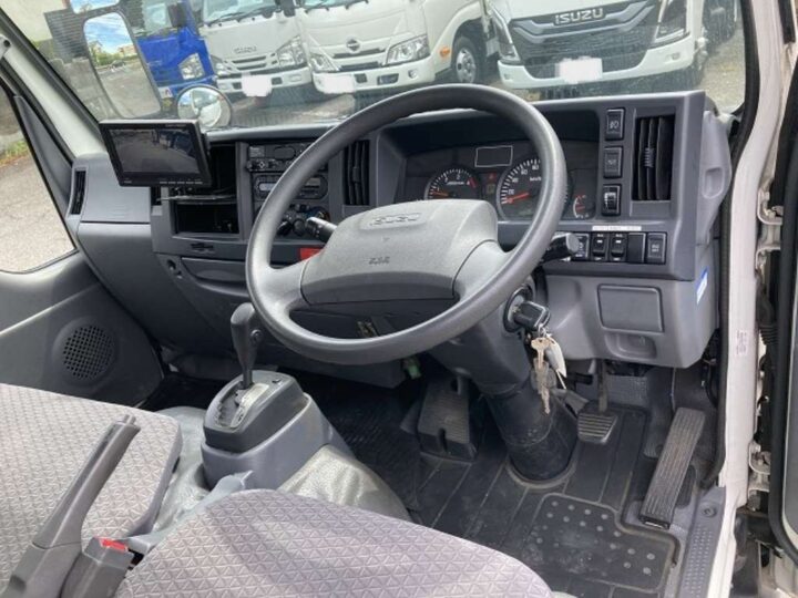 2019 Van Wing Isuzu Elf NHR85AN - Fareena Corporation Japan